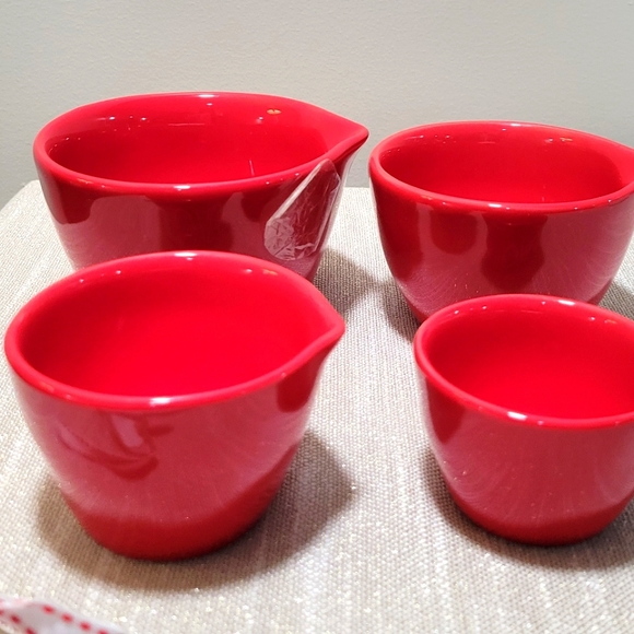 Rae Dunn | Kitchen | Rae Dunn Xoxo Red Measuring Cups | Poshmark